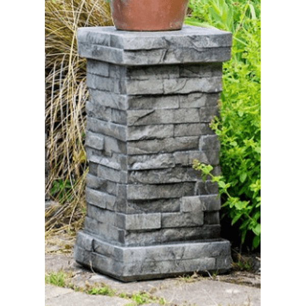 stacked stone pedestal small – Pépinière Jasmin