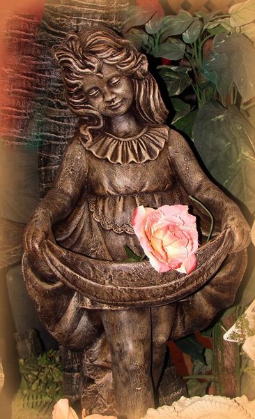 Elodie statue – Pépinière Jasmin